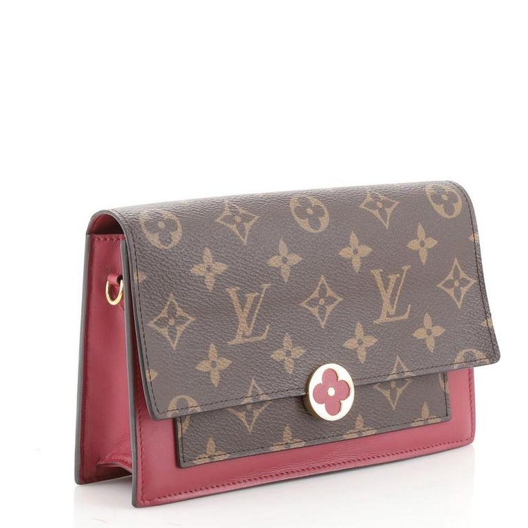 Louis Vuitton Flore Chain Wallet Monogram Canvas at 1stDibs