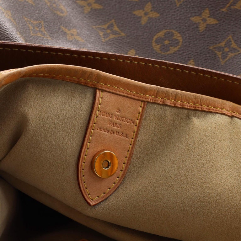 Louis Vuitton Galliera Handbag Monogram Canvas GM For Sale at 1stDibs