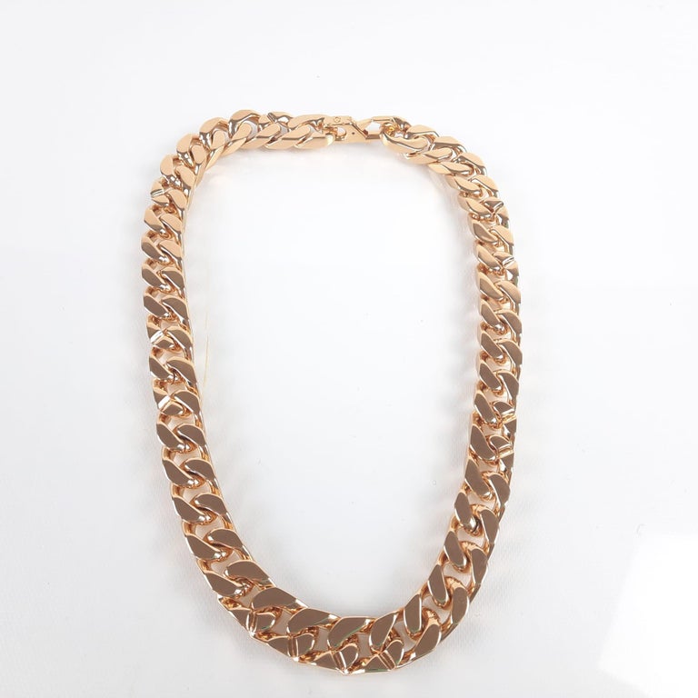 Louis Vuitton Gold LV Chain Links Necklace For Sale at 1stDibs