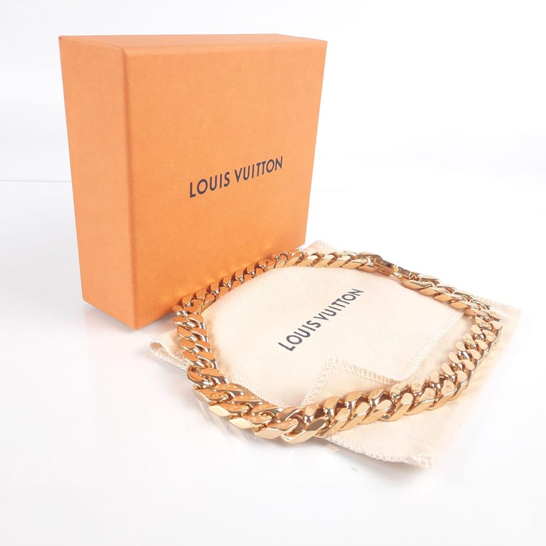 Louis Vuitton Gold LV Chain Links Necklace For Sale at 1stDibs