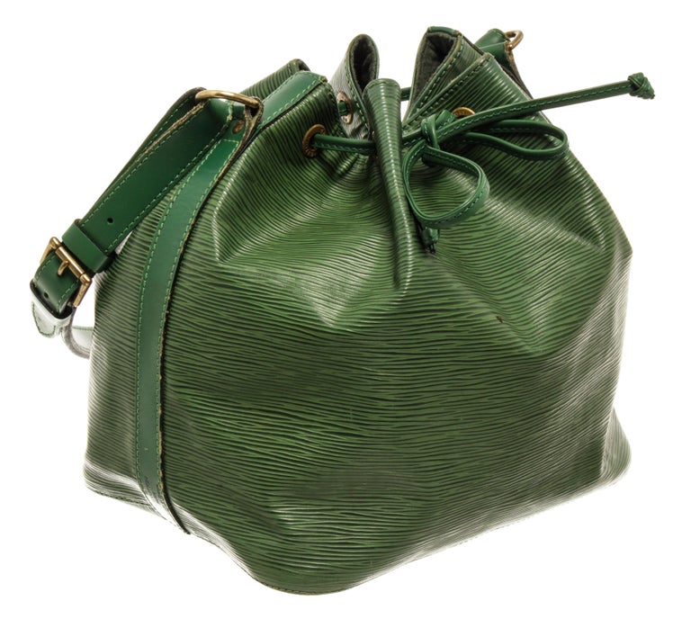 Louis Vuitton Green Epi Leather Noe PM Bucket Bag For Sale at 1stDibs