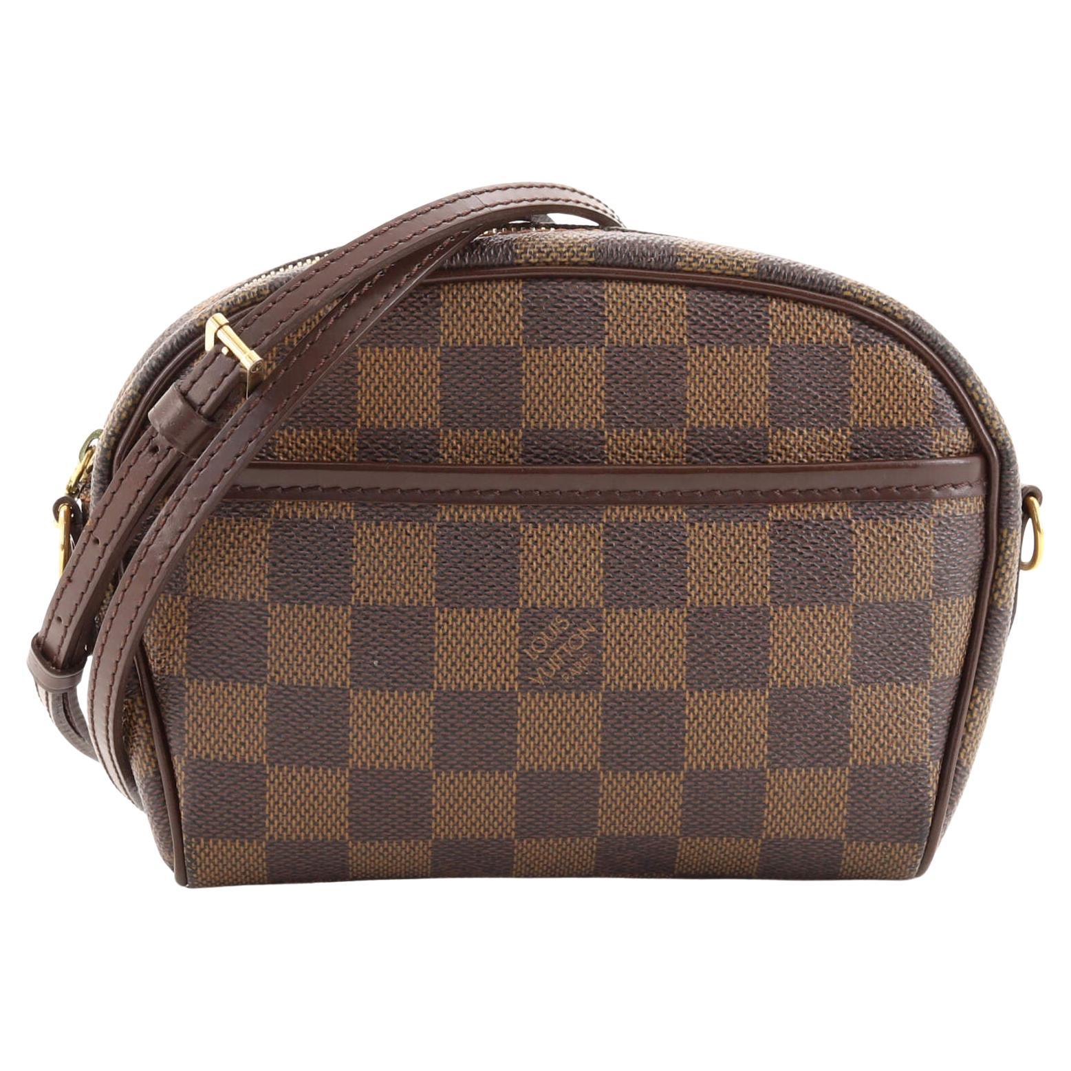 Louis Vuitton Pochette Damier – 87 im Angebot bei 1stDibs