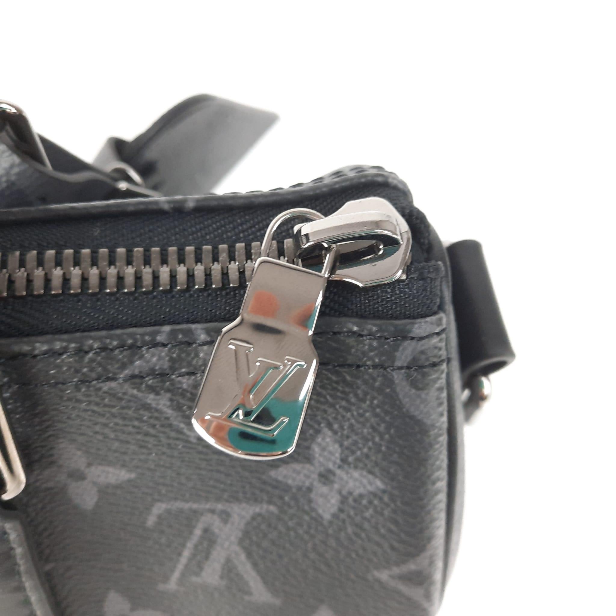 Louis Vuitton Keepall Shoulder Bag 25 Monogram Eclipse Reverse canvas ...