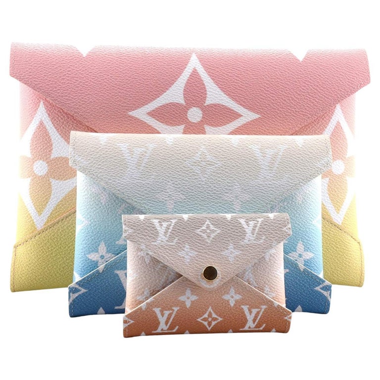 Louis Vuitton Kirigami Pochette Set By The Pool Monogram Giant at 1stDibs