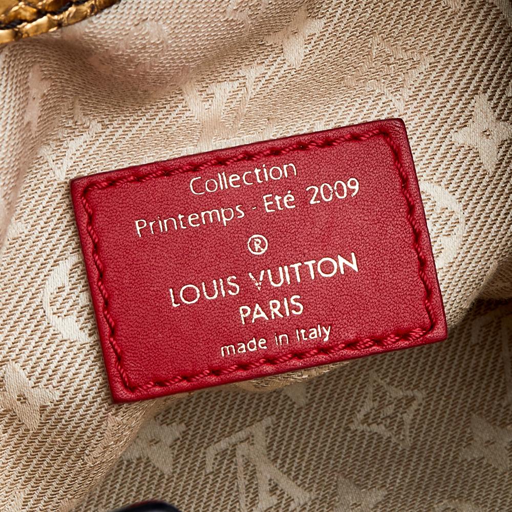 Louis Vuitton Leather And Jacquard Limited Edition Safari Flight Bag at ...