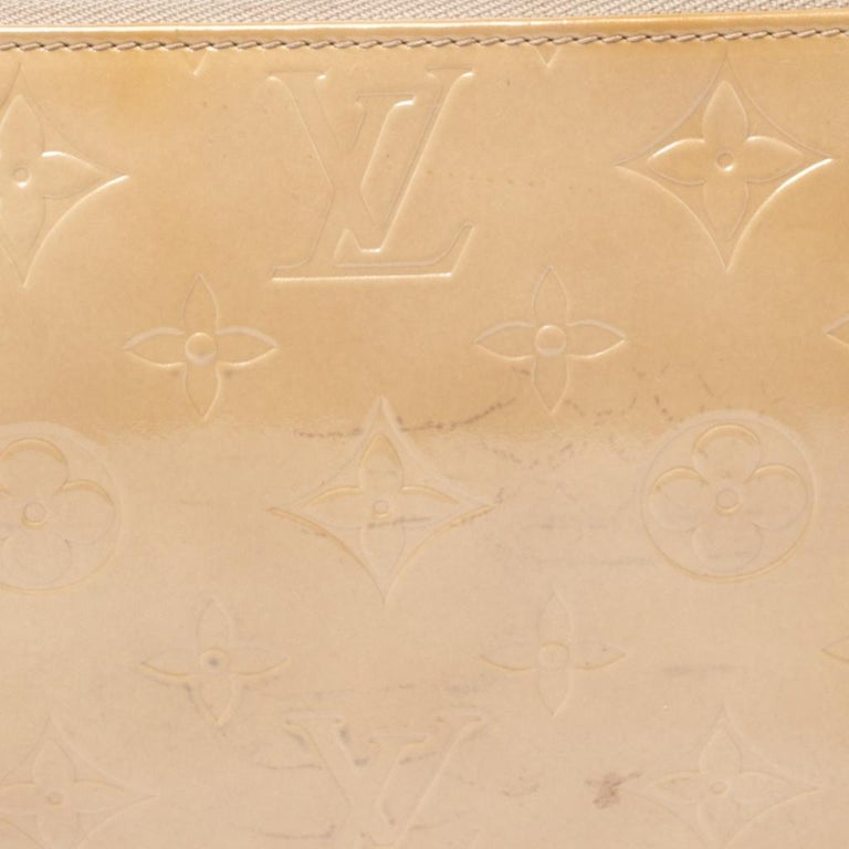 Louis Vuitton Lime Monogram Vernis Lexington Pochette Bag For Sale at ...
