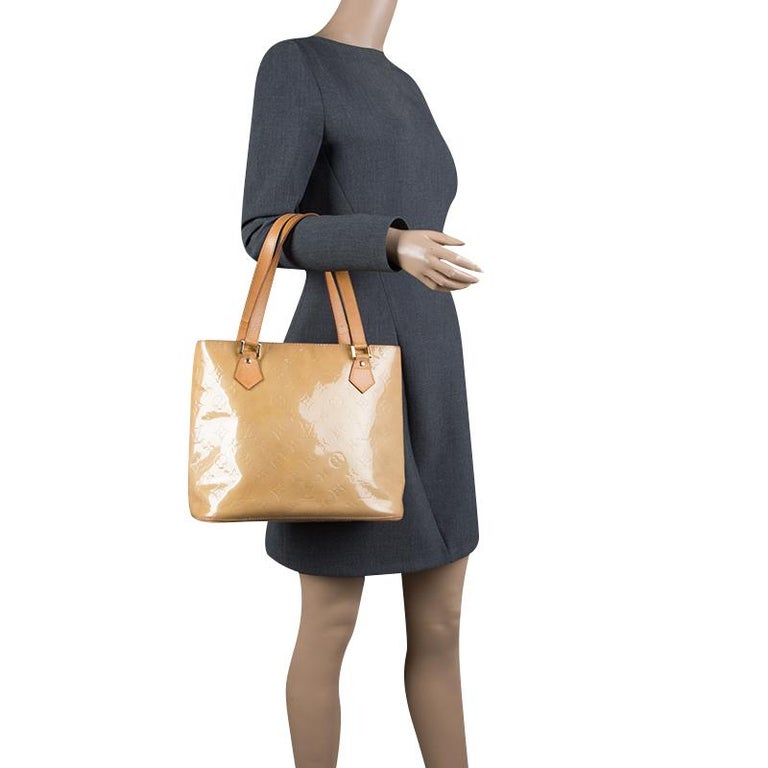 Louis Vuitton Lime Vernis Monogram Houston Tote For Sale at 1stDibs