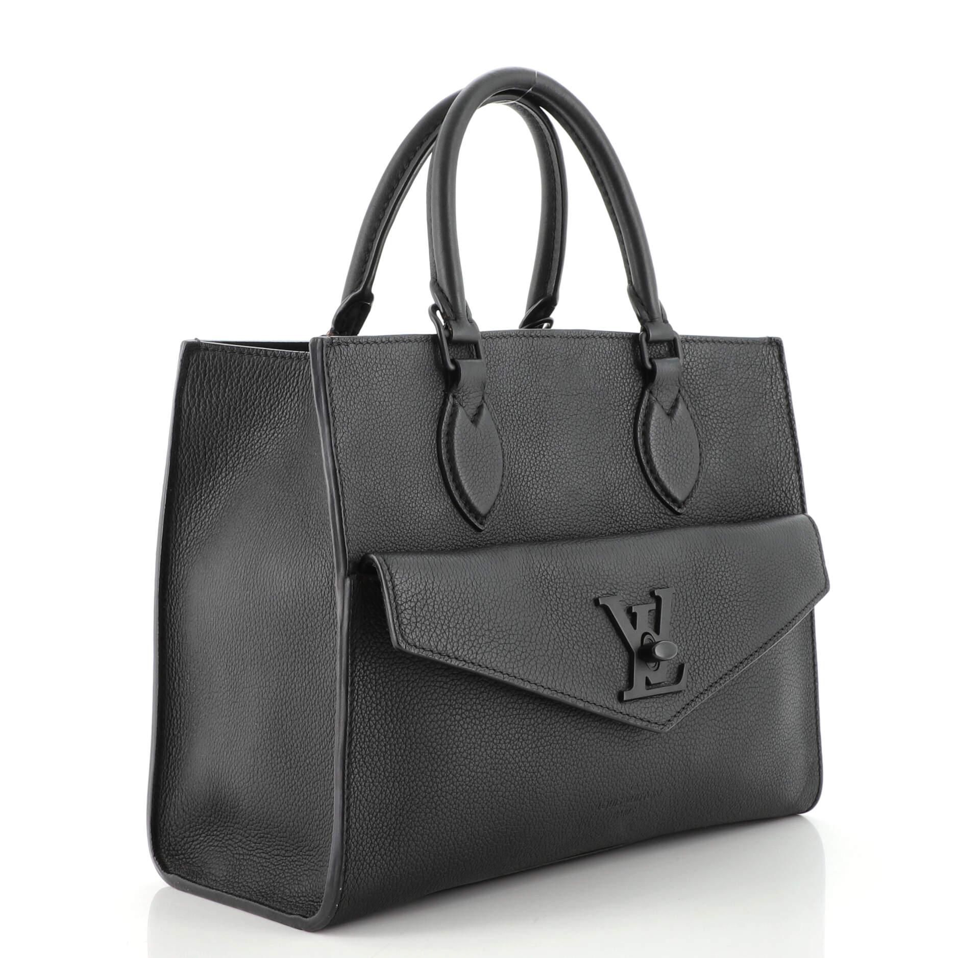 Louis Vuitton Lockme Monochrome Tote Leather PM at 1stDibs | lockme ...