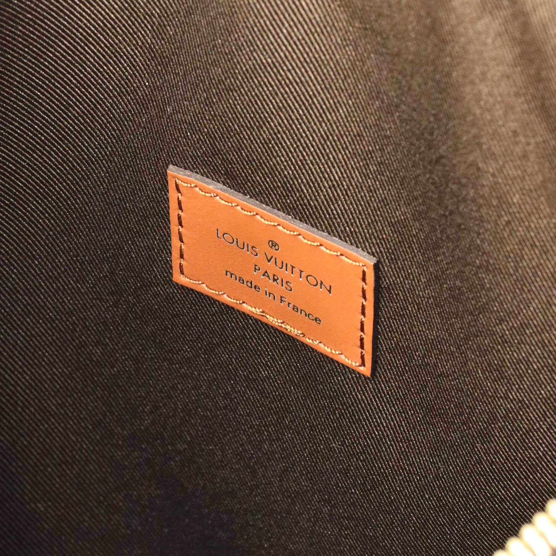 Louis Vuitton Loop Hobo Reverse Monogram Canvas For Sale at 1stDibs