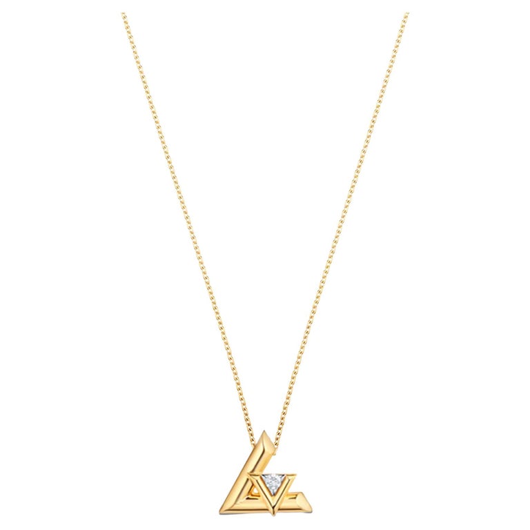 Louis Vuitton LV Volt Large Pendant Yellow Gold And Diamond For Sale at ...