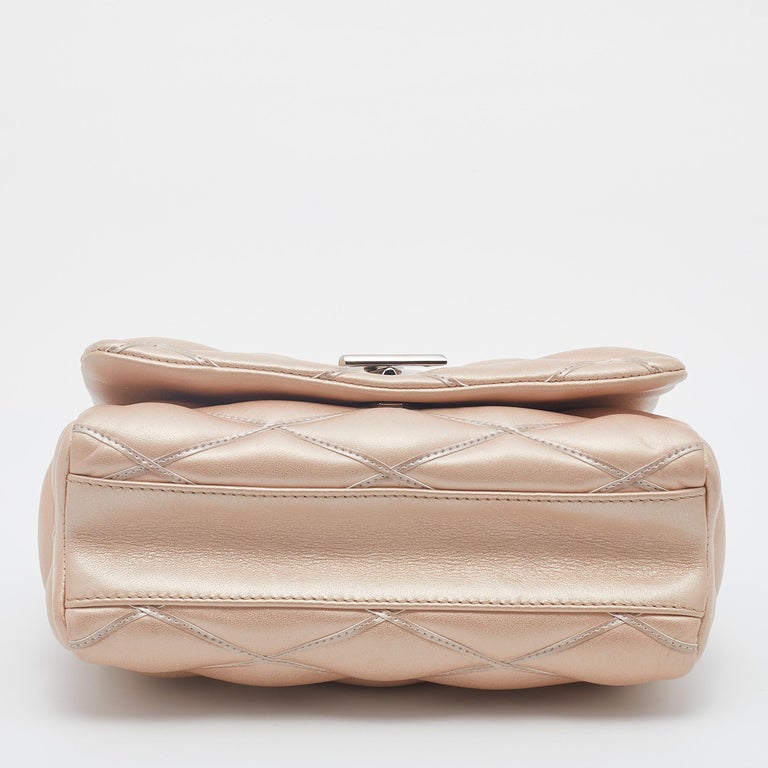 Louis Vuitton Metallic Beige Quilted Leather Go-14 Malletage MM Bag For ...