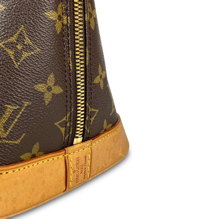 Louis Vuitton Monogram Alma PM Handbag at 1stDibs