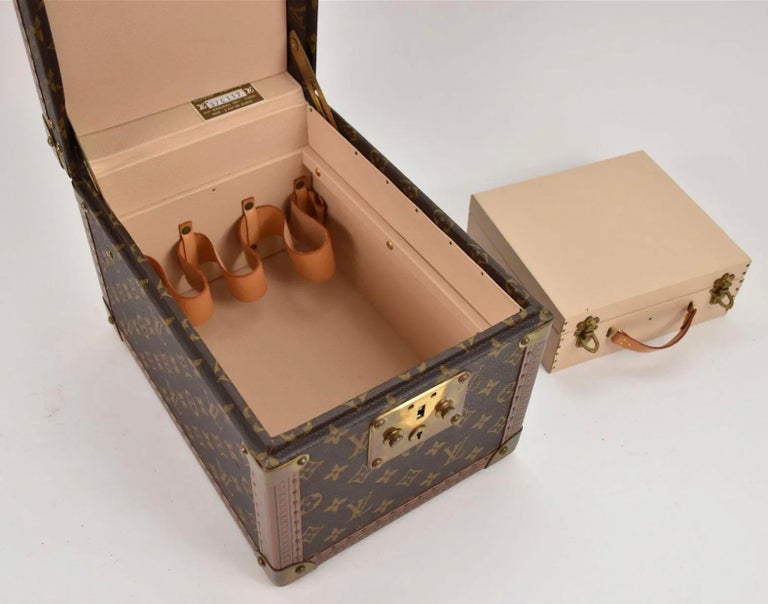 Louis Vuitton Monogram Canvas Cosmetic Vanity Travel Trunk Case For ...