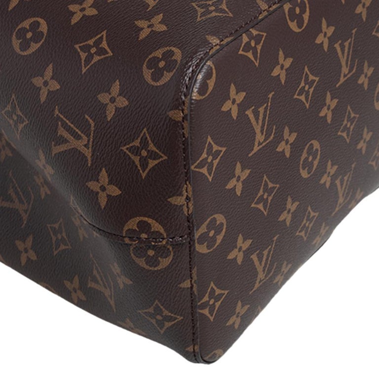 Louis Vuitton Monogram Canvas Petit Noe Bag at 1stDibs