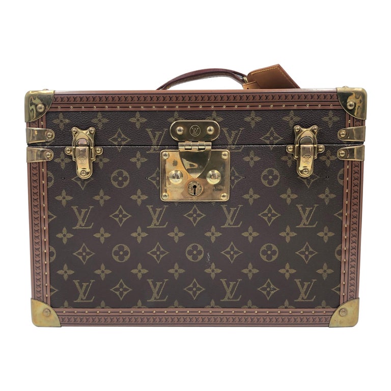 Louis Vuitton Monogram Canvas Train Case at 1stDibs | monogrammed train ...