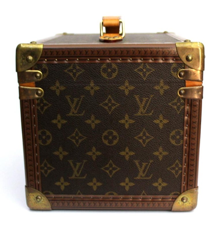LOUIS VUITTON Monogram Canvas Vintage Beauty Case at 1stDibs