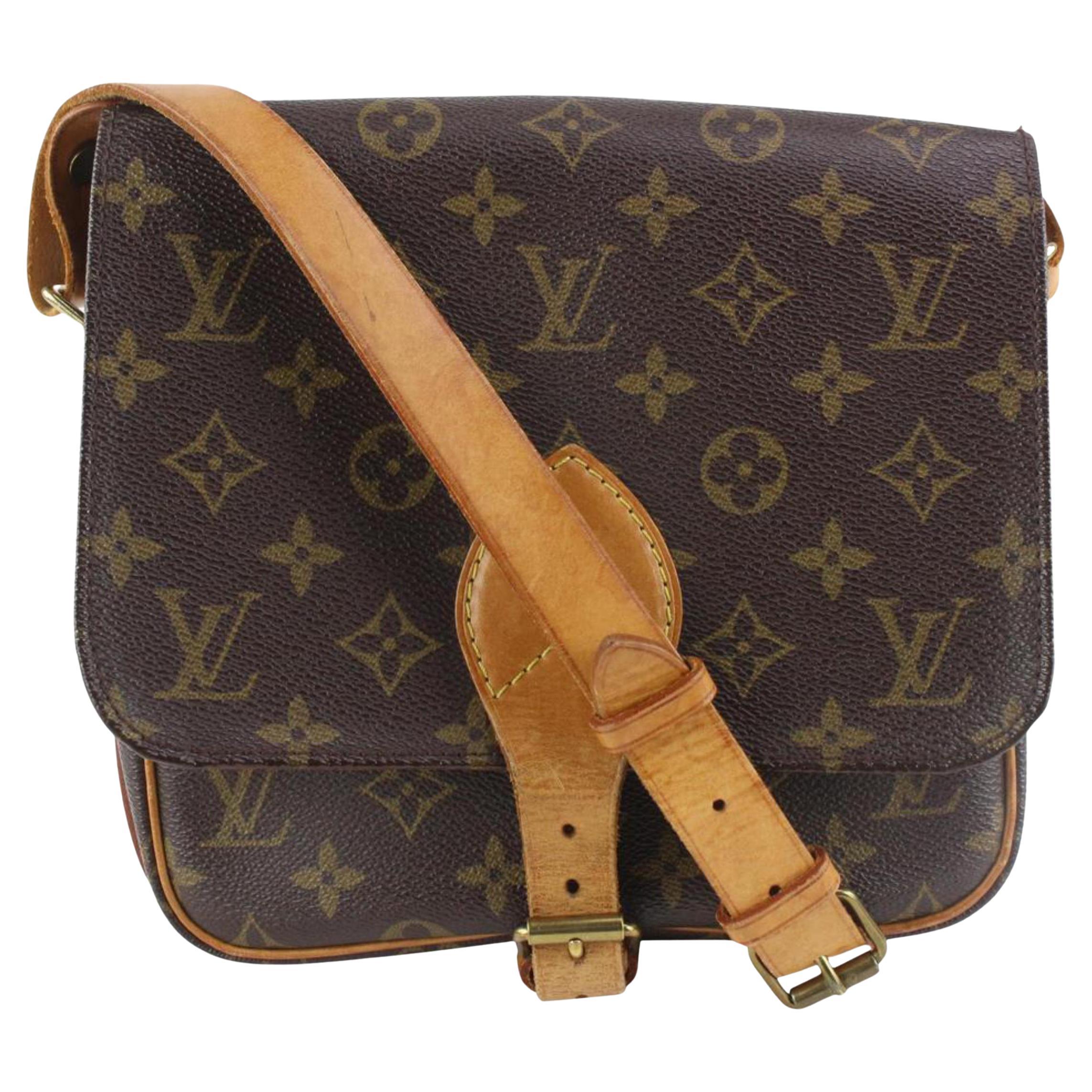 Louis Vuitton Reporter Bag Taiga Leather PM at 1stDibs