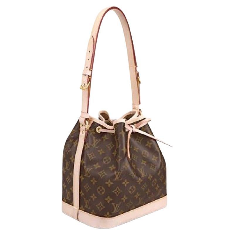 Louis Vuitton Monogram Coated Canvas Petit Noé For Sale at 1stDibs