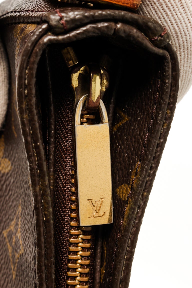 Louis Vuitton Monogram Looping GM For Sale at 1stDibs