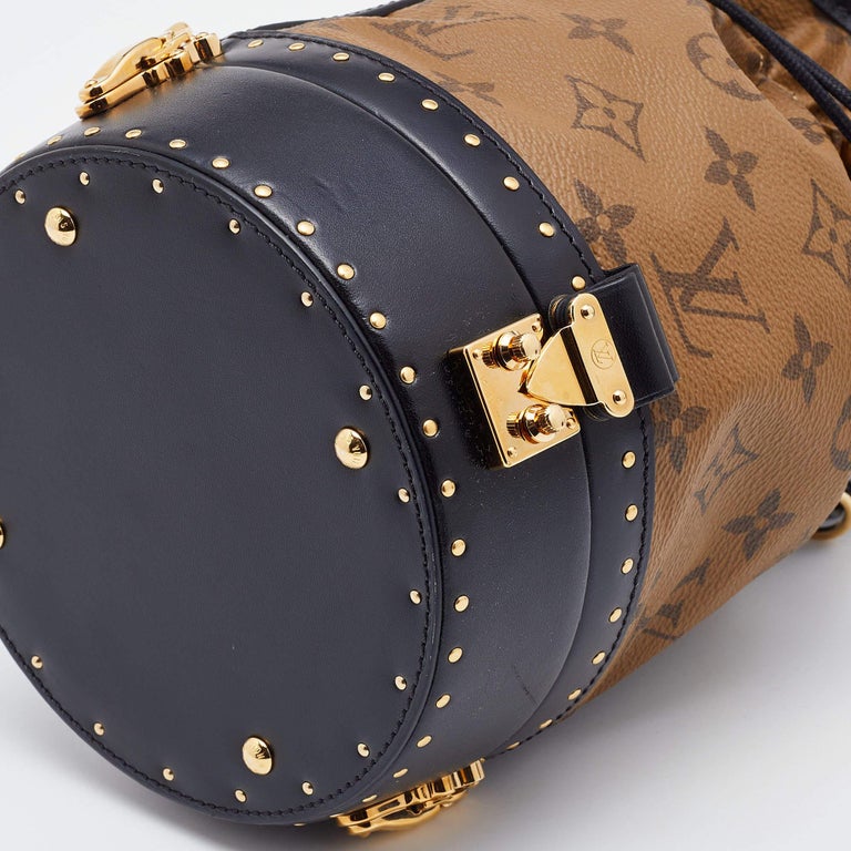Louis Vuitton Monogram Petit Noé Trunk Bucket Bag For Sale at 1stDibs