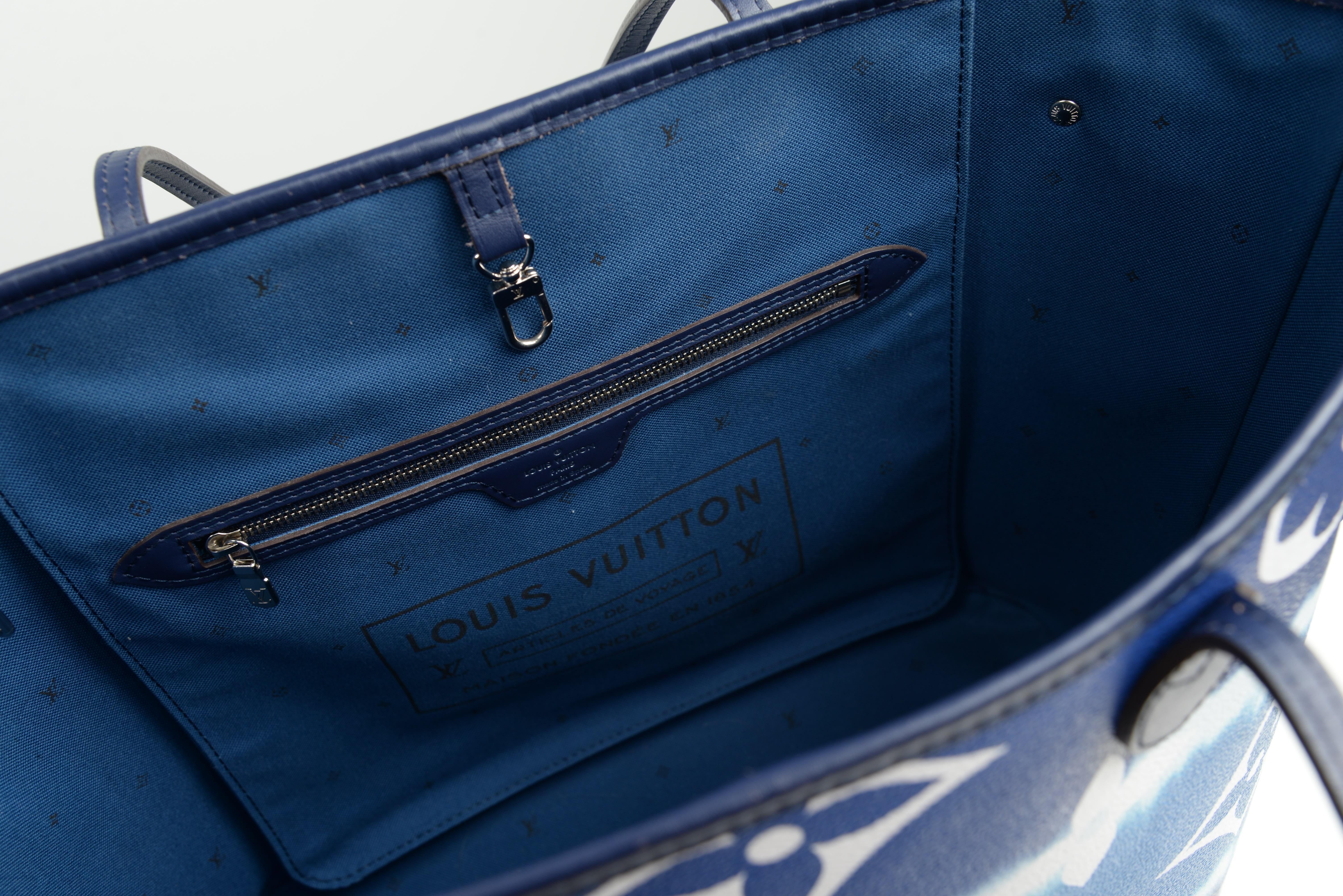 Louis Vuitton Neverfull MM Escale Limited Edition Blue For Sale at 1stDibs