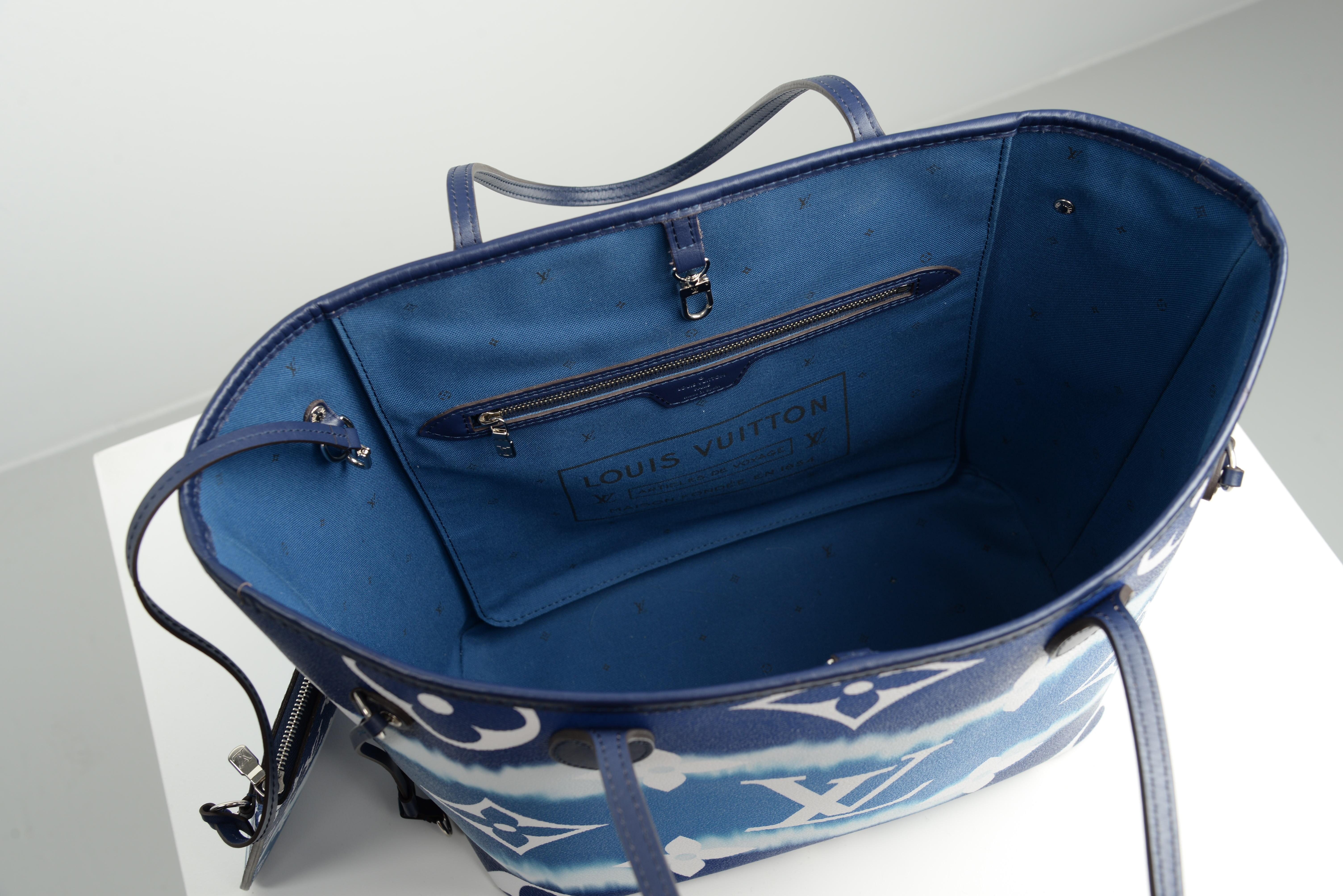 Louis Vuitton Neverfull MM Escale Limited Edition Blue For Sale at 1stDibs
