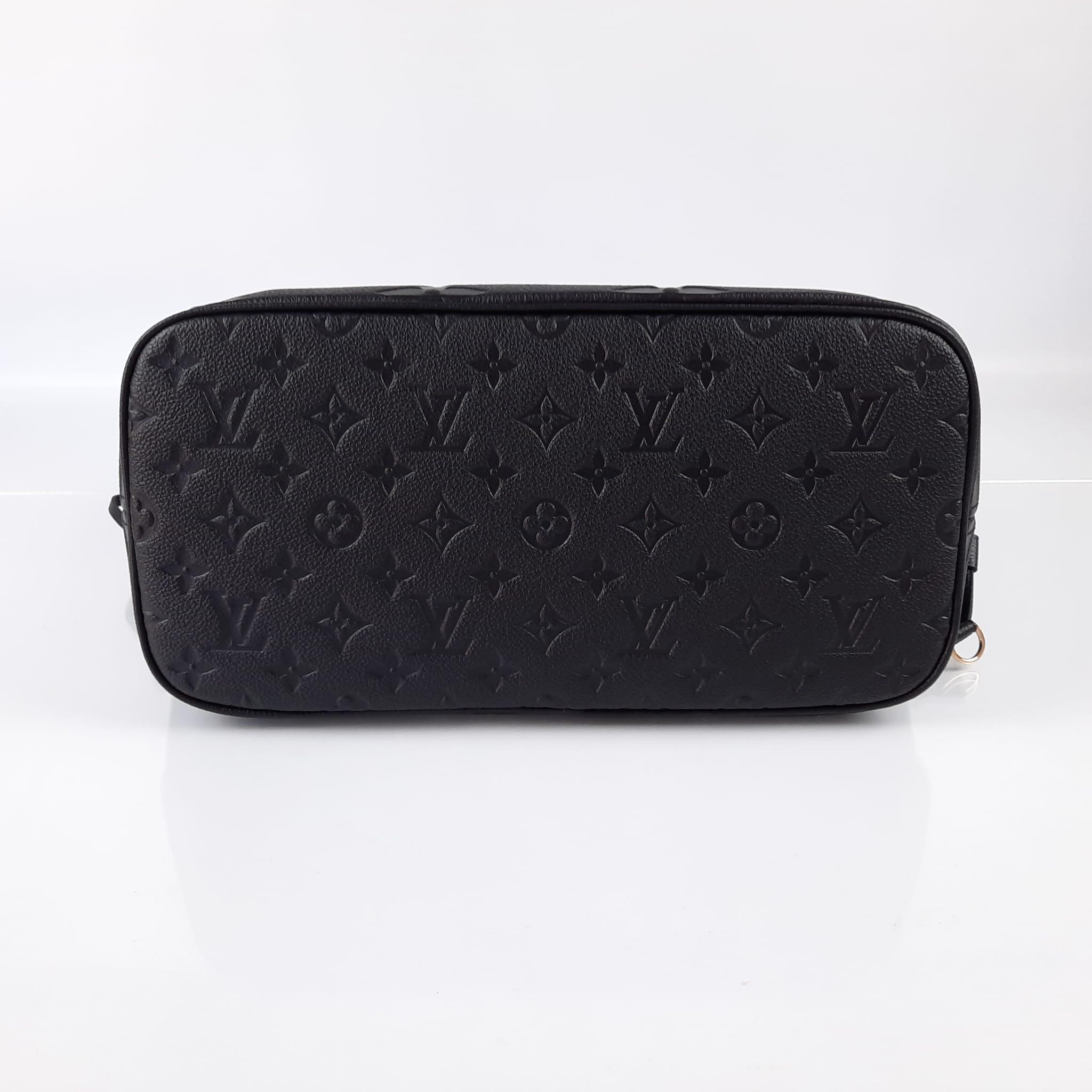 Louis Vuitton Neverfull MM Tote Bag Black Embossed Cowhide Leather For ...