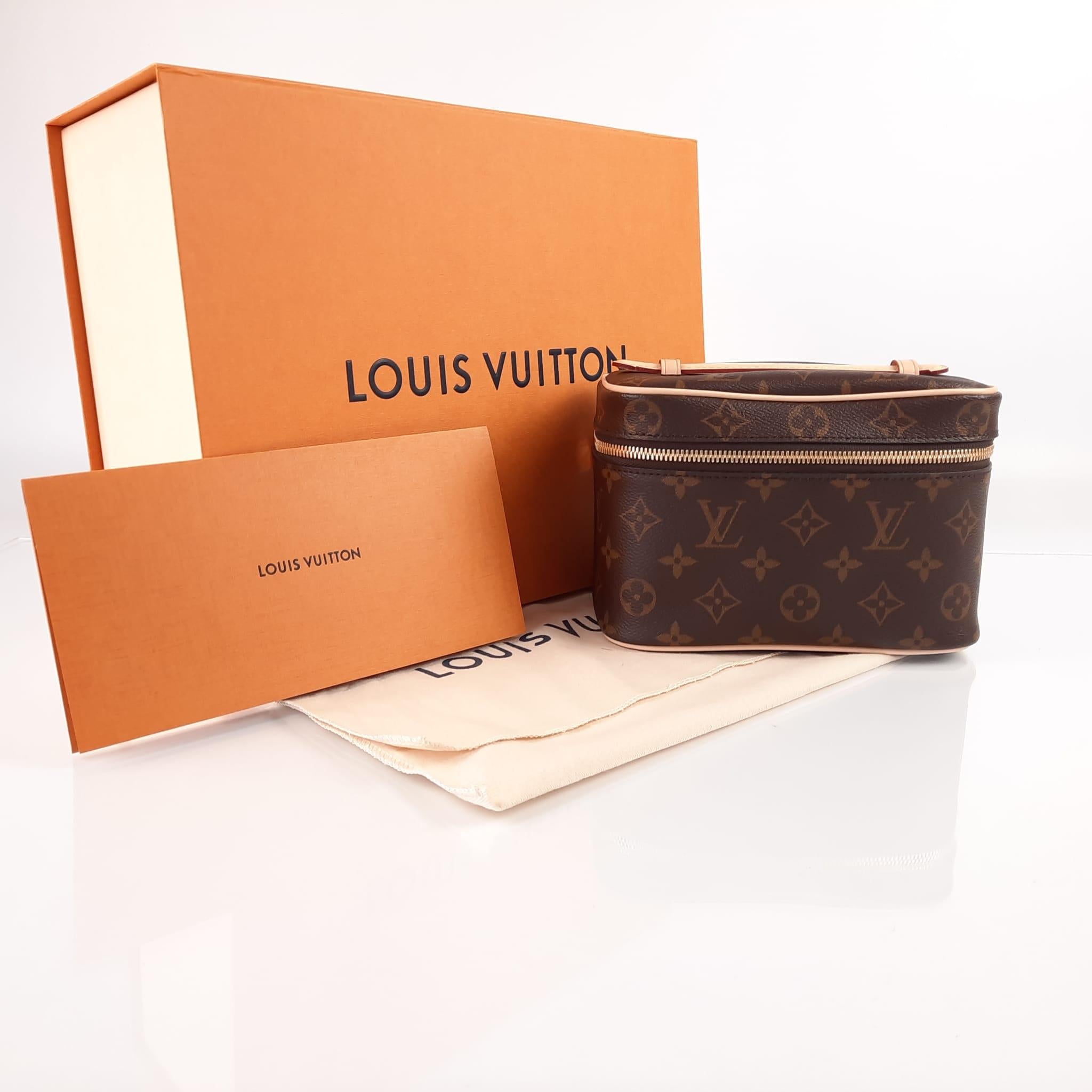 Louis Vuitton Nice Mini Toiletry Bag Monogram Canvas For Sale at ...