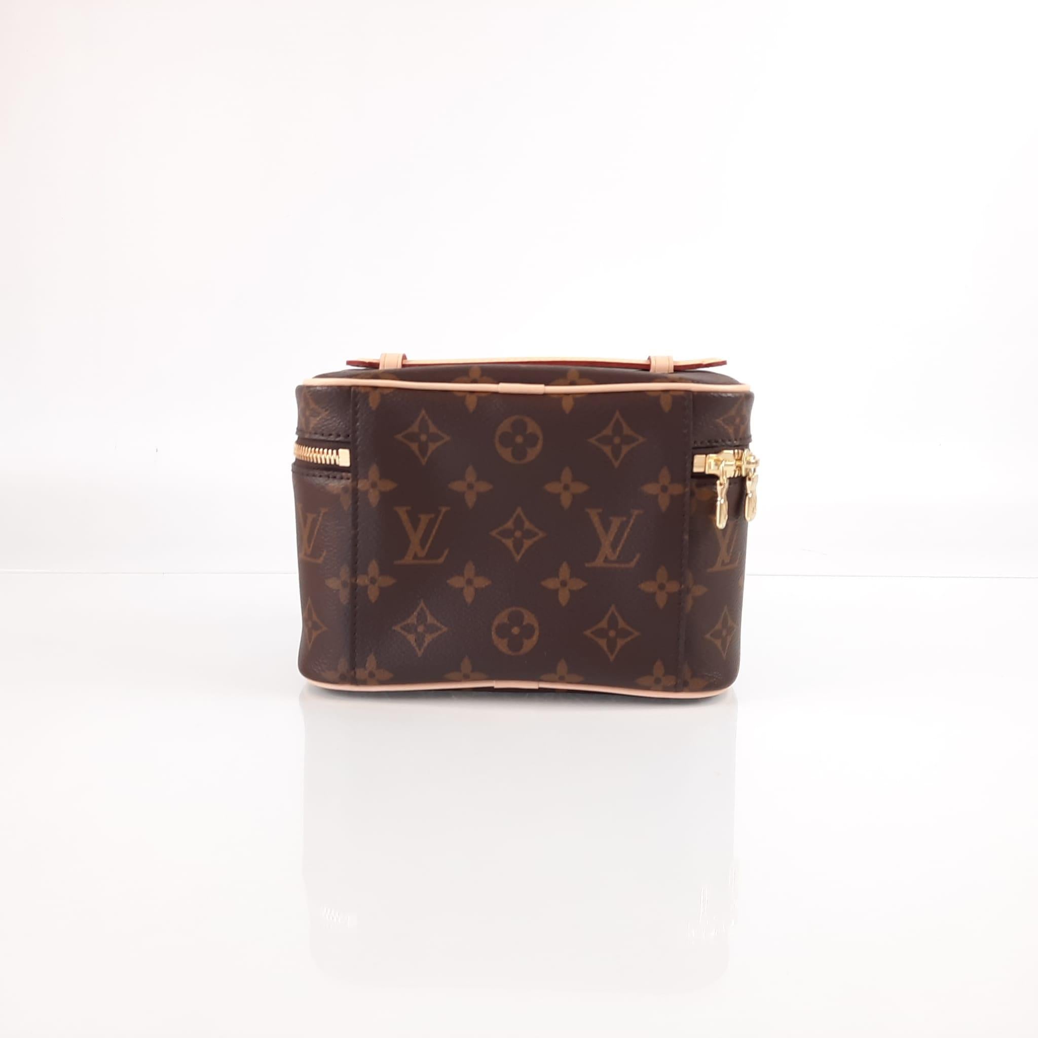 Louis Vuitton Nice Mini Toiletry Bag Monogram Canvas For Sale at ...