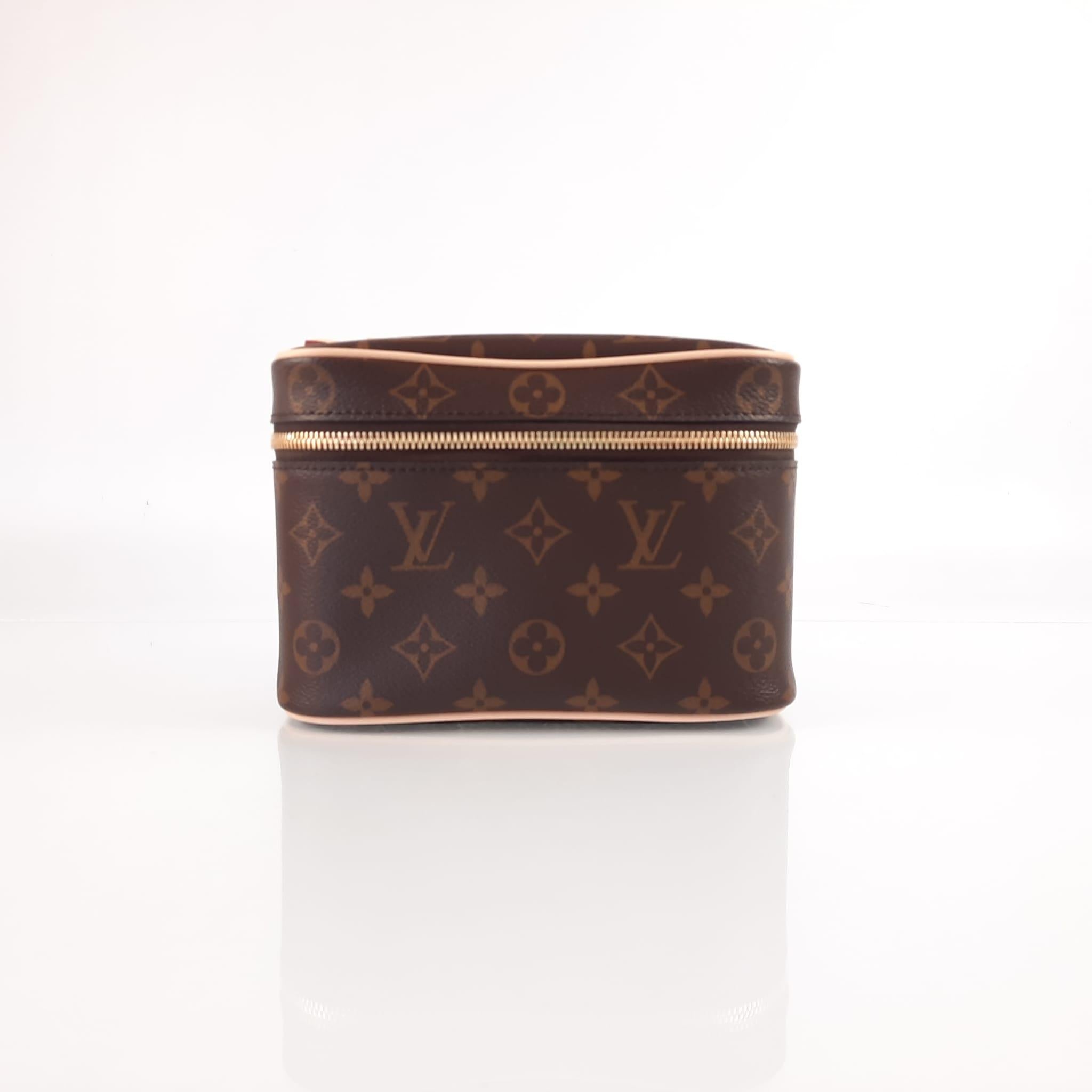 Louis Vuitton Nice Mini Toiletry Bag Monogram Canvas For Sale at ...