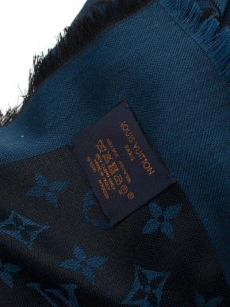 Louis Vuitton Night Blue Monogram Denim wool-silk shawl For Sale at 1stDibs