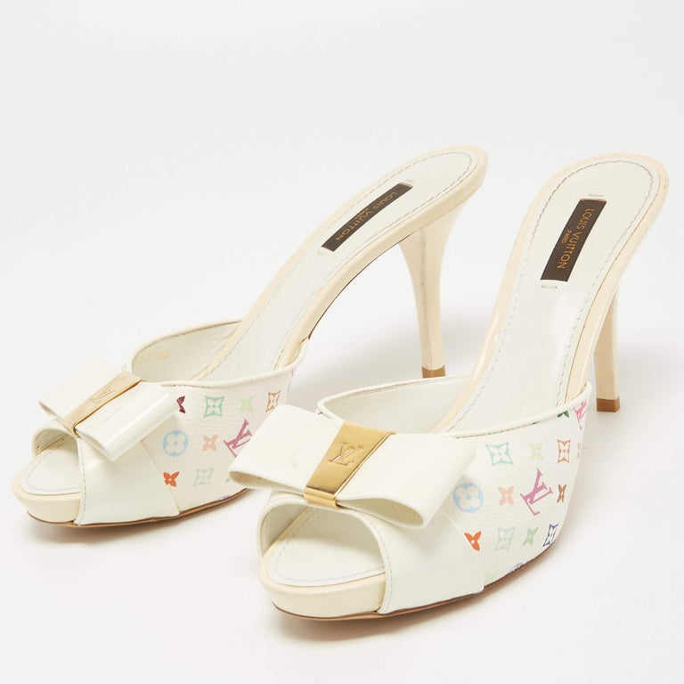 Louis Vuitton Off White Monogram Canvas Patent Leather Bow Slide ...