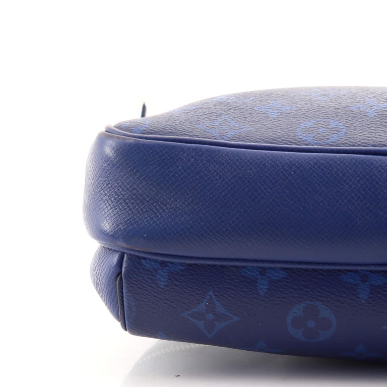 Louis Vuitton Outdoor Messenger Monogram Taigarama at 1stDibs