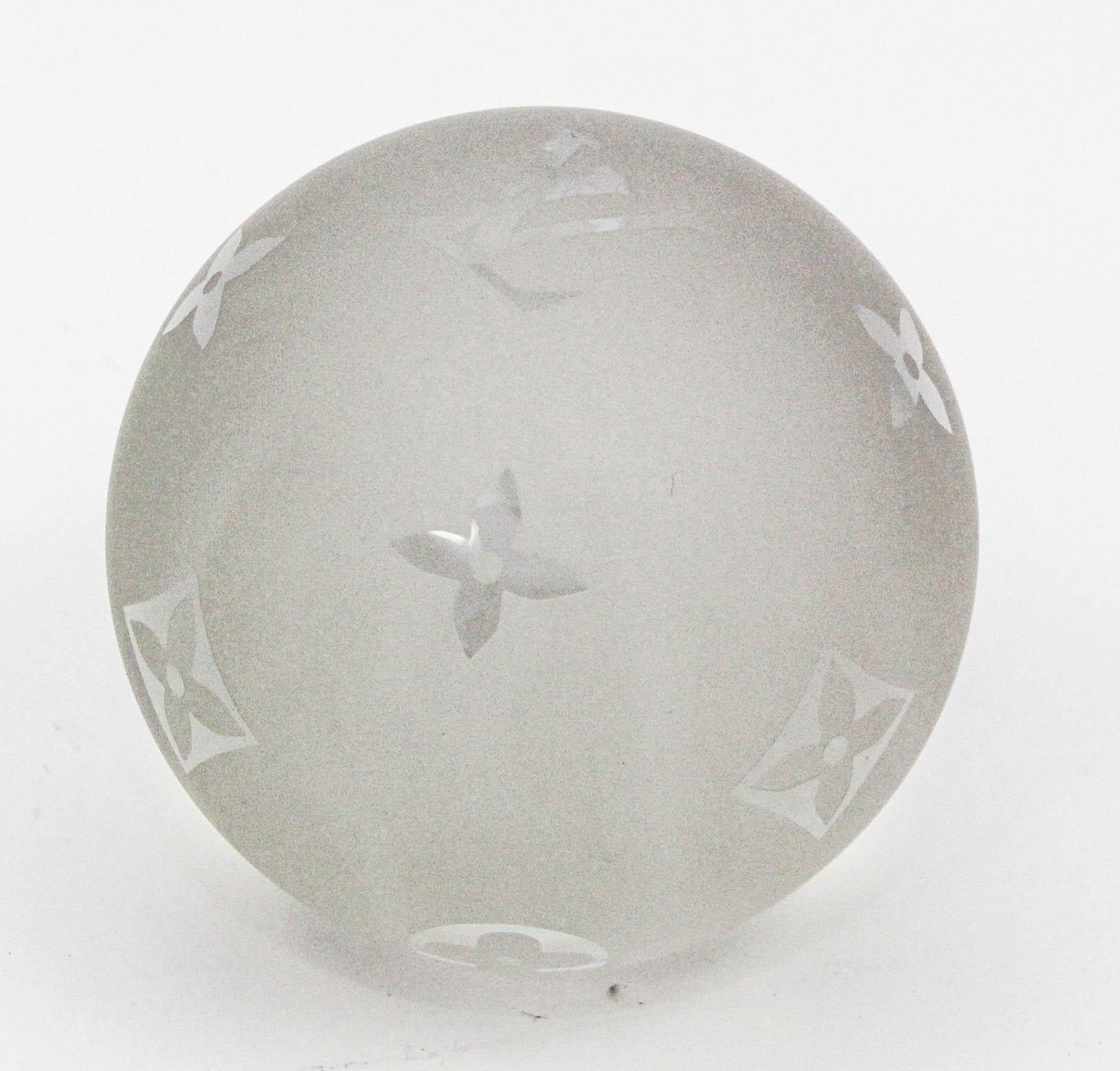 LOUIS VUITTON Paperweight Monogram Clear Crystal Paper Weight For Sale ...