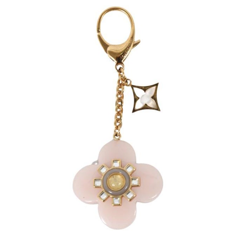 LOUIS VUITTON PINK CLOVER Bag Charm Key Ring For Sale at 1stDibs