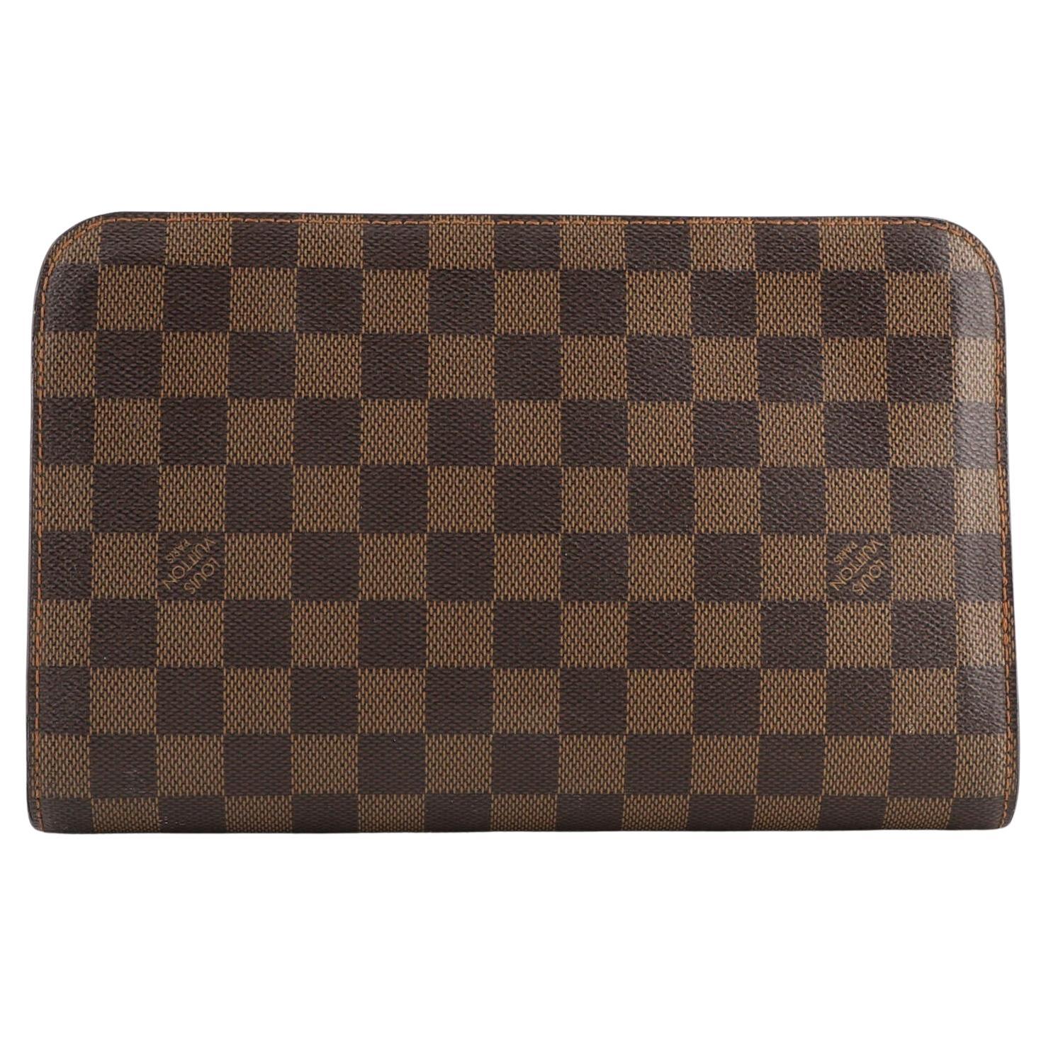 Louis Vuitton Pochette Damier – 87 im Angebot bei 1stDibs