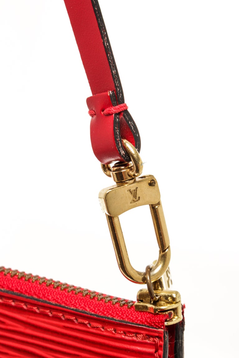 Louis Vuitton Red Epi Leather Pochette For Sale at 1stDibs
