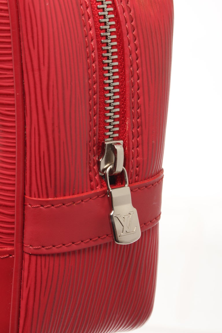Louis Vuitton Red Epi Leather Vivienne Long Handbag For Sale at 1stDibs