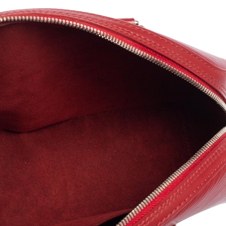 Louis Vuitton Rubis Epi Leather Pont Neuf MM Bag at 1stDibs
