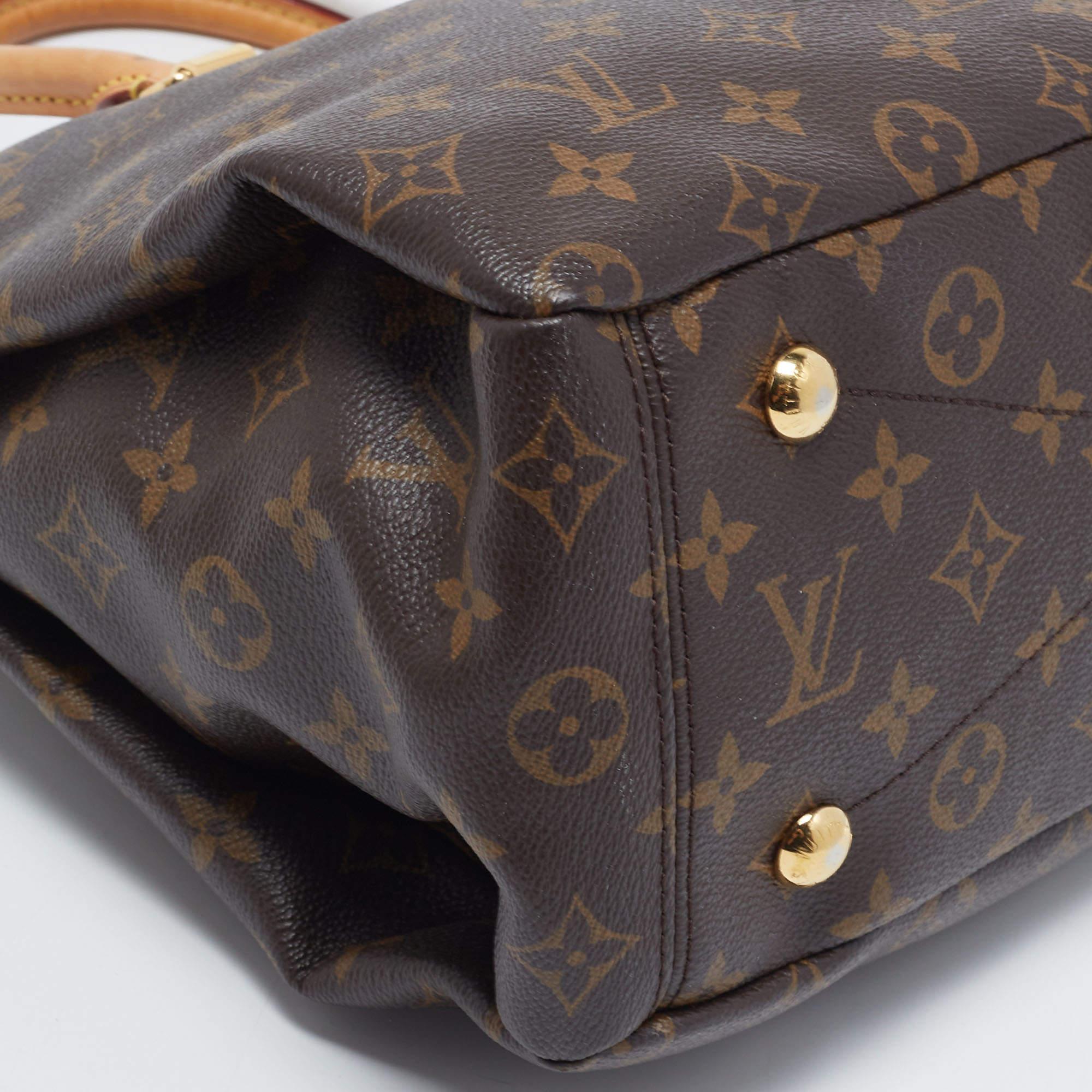 Louis Vuitton Saffran Monogram Canvas Pallas MM Bag For Sale at 1stDibs