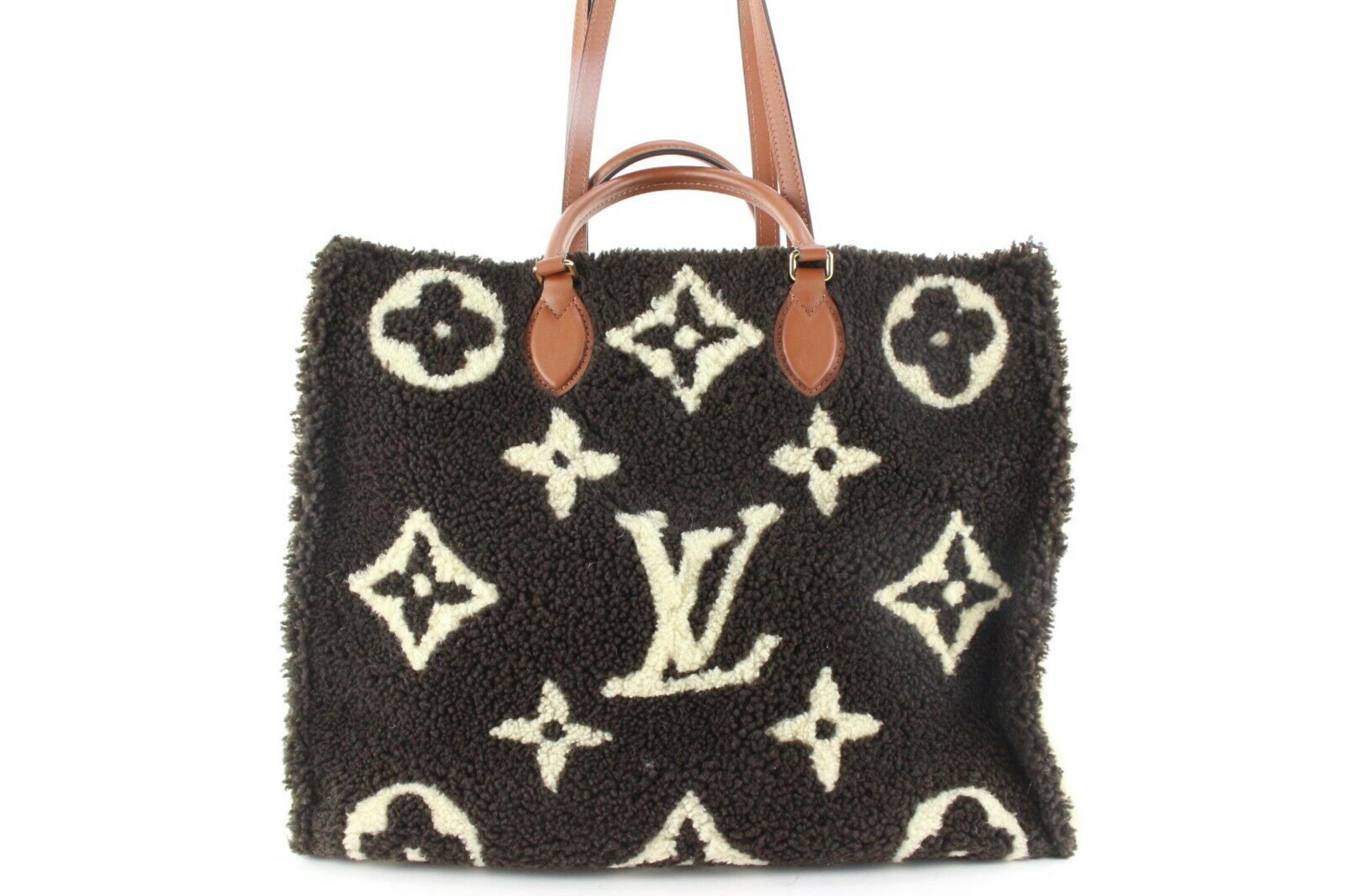 Louis Vuitton Shearling Teddy Monogram Giant Onthego GM 5LV419C For ...