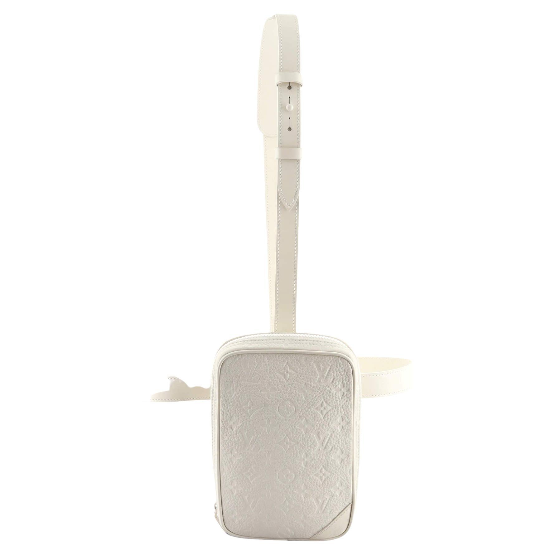 Louis Vuitton Babylone Handbag Leather and Python MM at 1stDibs | louis ...