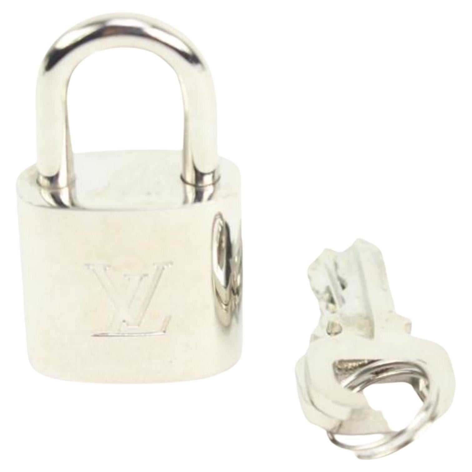 Louis Vuitton Beige Leather Earth Trunks Card Holder at 1stDibs