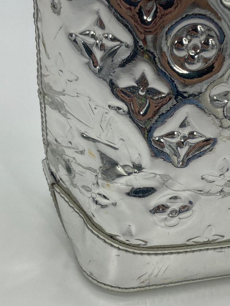 Louis Vuitton Silver Mirror Lockit Bag For Sale at 1stDibs