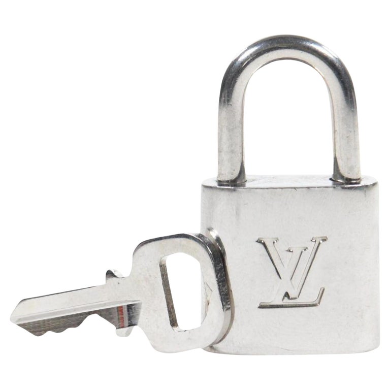 Louis Vuitton Silver Padlock and Key Set Lock Bag Charm 4LV1104 at 1stDibs