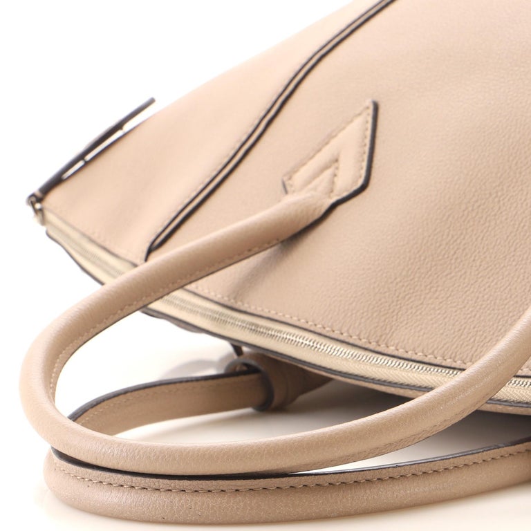 Louis Vuitton Soft Lockit Handbag Leather MM For Sale at 1stDibs