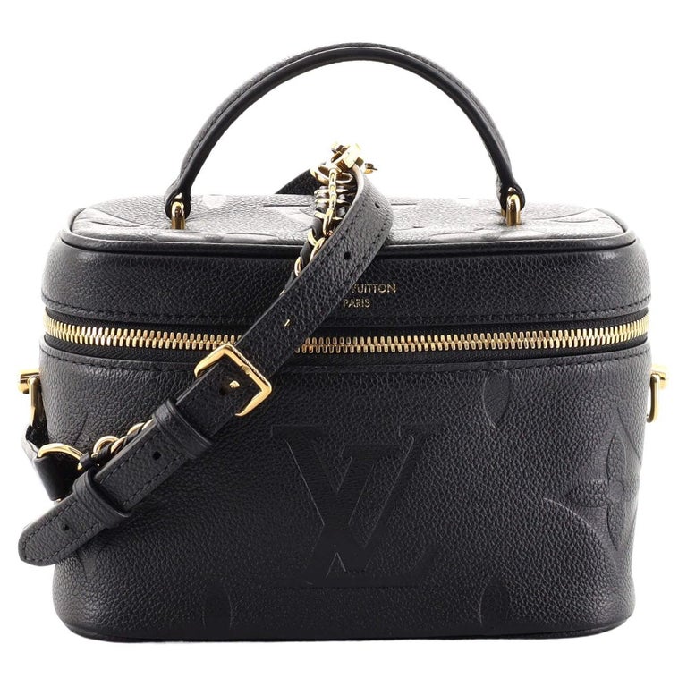 Sac à main Louis Vuitton Vanity Monogram Empreinte Giant PM En vente ...