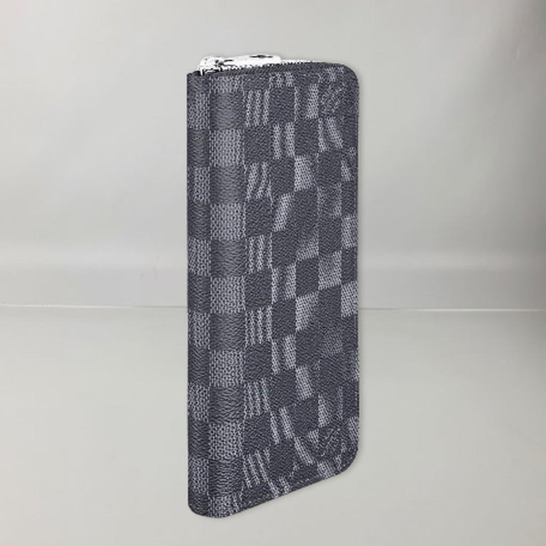 Louis Vuitton Vertical Zippy Wallet Checkered Graphite Canvas For Sale ...