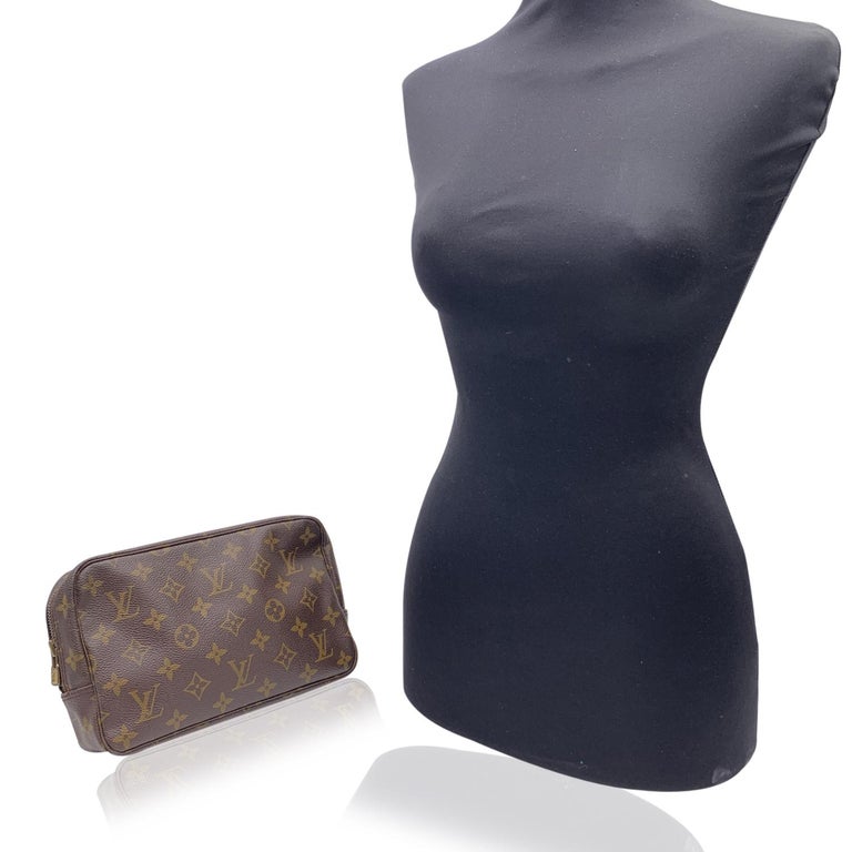 Louis Vuitton Vintage Brown Monogram Canvas Toiletry 23 Cosmetic Bag ...