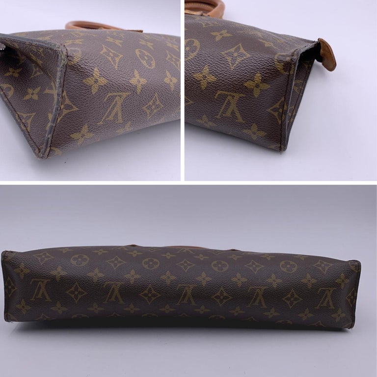 Louis Vuitton Vintage Monogram Canvas Sac Triangle Tricot Bag For Sale ...